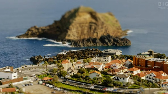 Madeira seen from above and in miniature, like you've never seen before ...